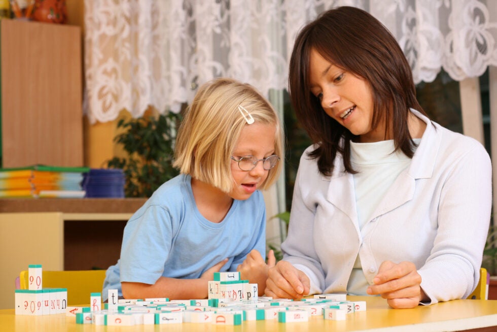 Spelling Games for Kids: 9 Activities and 5 Stages & Strategies