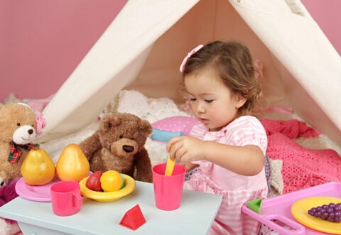 Pretend Play: What It Is, Importance, and How to Foster - Begin Learning